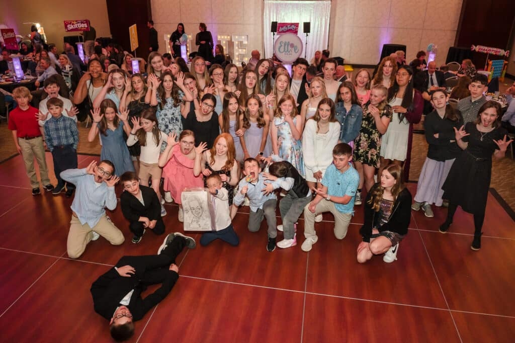How to Get the Best Large Group Photos - Anne Stephenson